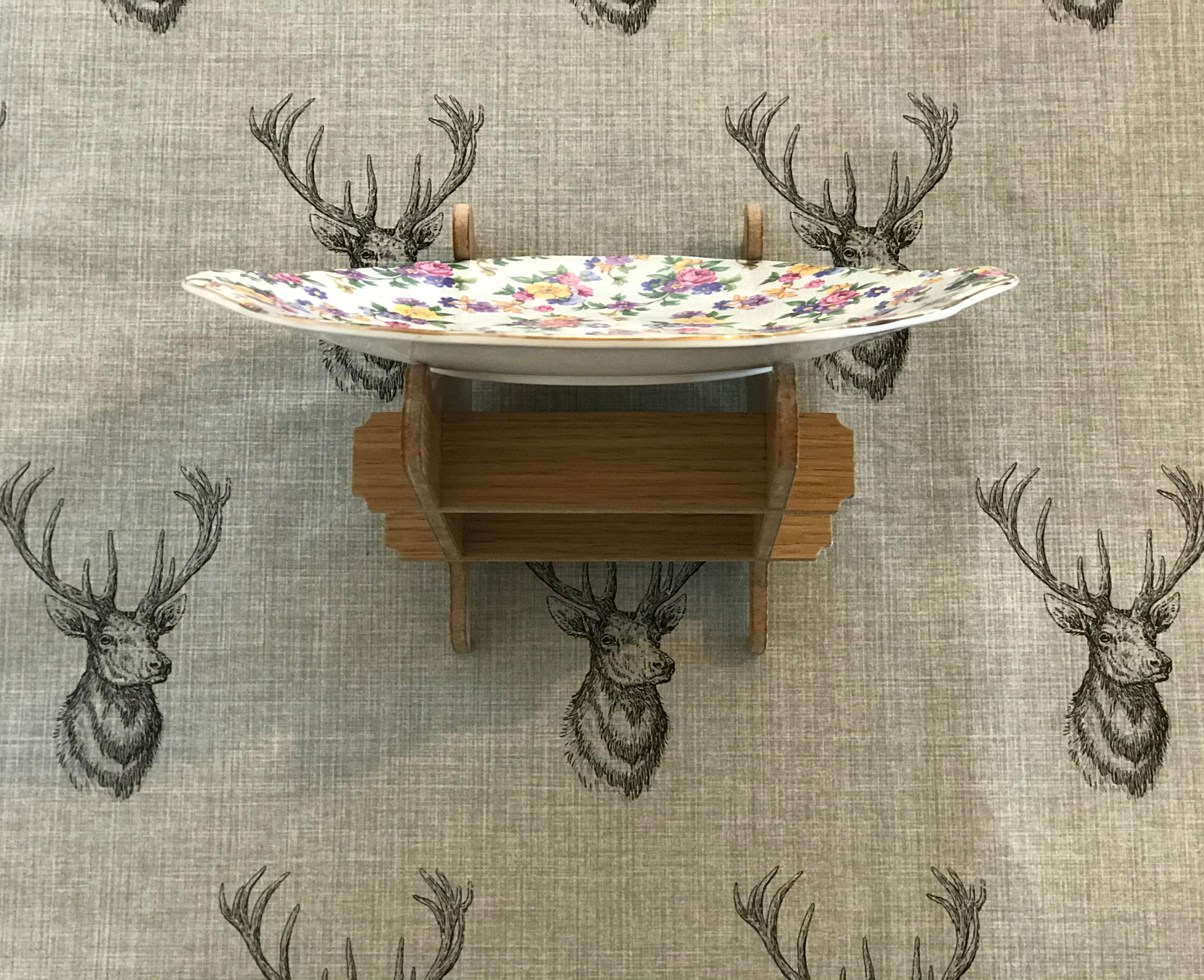 Wooden Plate Stand in Oak Veneer - Ashbrook Woodcraft