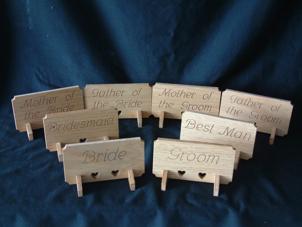 Oak - Wedding - Top Table Place Names / Stands - Ashbrook Woodcraft